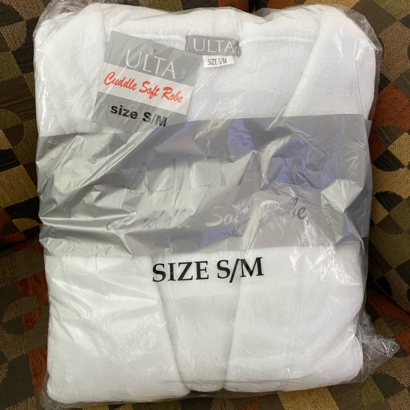 Ulta Beauty | Other | New Bath Robe | Poshmark